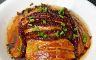 蒸扣肉的家常做法窍门_蒸扣肉怎么做才不腻