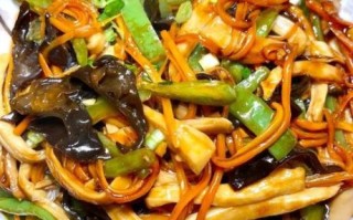 杏鲍菇炒胡萝卜怎么做_杏鲍菇炒胡萝卜需要焯水吗