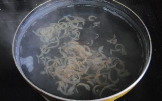 海蜇需要用热水焯水吗_焯水温度多少合适