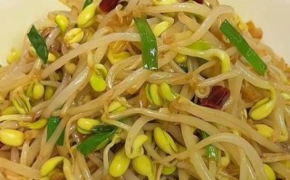 黄豆芽怎么炒最好吃_黄豆芽炒多久才脆嫩