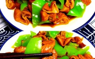 尖椒炒肥肠怎么做好吃_肥肠去腥小窍门