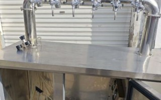 鲜啤酒设备多少钱一套_小型精酿啤酒机价格