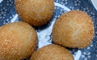 麻团的做法家常做法_麻团怎么炸才空心 麻团的做法家常做法_麻团怎么炸才空心