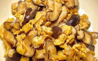 香菇炒鸡蛋怎么炒才嫩_香菇炒鸡蛋要不要焯水