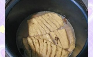 卤豆腐串怎么做_卤豆腐串热量高吗