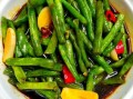 腌菜豇豆怎么做_腌豇豆要不要焯水