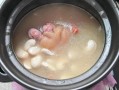 白豆炖猪蹄的做法_猪蹄怎么炖才软糯