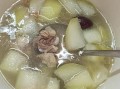 冬瓜豆腐排骨汤的功效_适合什么人喝