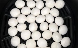 油炸速冻元宵怎么做_炸元宵不爆裂的诀窍