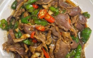 青椒炒鸡胗怎么做好吃_鸡胗去腥嫩脆的秘诀