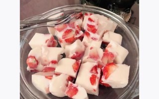 酸奶草莓布丁怎么做_草莓布丁需要吉利丁吗