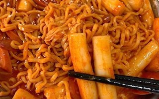 韩国拉面炒年糕怎么做_韩式年糕拉面做法