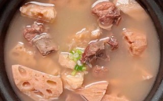 莲菜排骨汤怎么煮_莲菜排骨汤的做法步骤