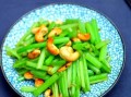 腰果炒菜怎么炒才脆_腰果炒什么菜好吃