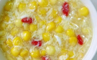 鸡蛋玉米羹怎么做_鸡蛋玉米羹热量高吗