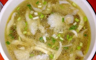 蘑菇肉片汤怎么做_蘑菇肉片汤的做法窍门