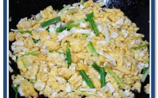 咸鸭蛋炒什么好吃_咸鸭蛋炒什么菜最下饭