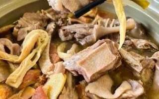 笋干老鸭煲怎么做_笋干老鸭煲的正宗做法