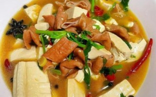 大肠炖豆腐怎么做好吃_大肠炖豆腐的窍门