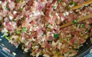 香菇羊肉馅饺子怎么做_香菇羊肉馅饺子怎么调馅