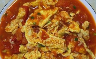 番茄炒饭怎么做好吃又简单_家常番茄炒饭做法