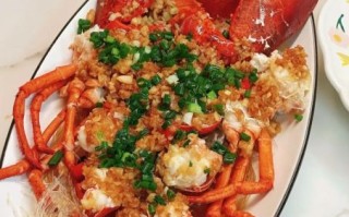 广式蒜蓉清蒸大龙虾怎么做_清蒸大龙虾蒸多久 广式蒜蓉清蒸大龙虾怎么做_清蒸大龙虾蒸多久