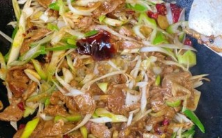 葱爆羊肉怎么做才嫩_葱爆羊肉用哪个部位最好