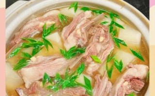 白萝卜炖羊排怎么做_羊排去膻技巧