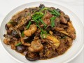 鸡肉炖蘑菇怎么做_鸡肉炖蘑菇的家常做法大全