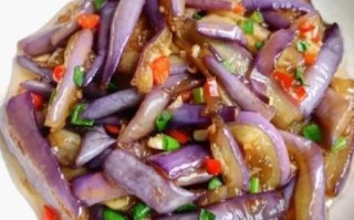 茄子怎么炒不会变黑_茄子炒出来发黑怎么办
