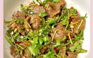 凉拌香菜怎么做才好吃_香菜凉拌要不要焯水