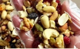 五仁月饼怎么做_五仁月饼馅料配方