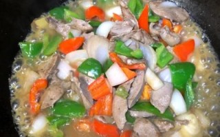 猪肝炒洋葱怎么炒好吃_猪肝炒洋葱的家常做法