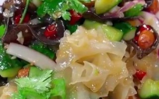 银耳拌黄瓜怎么做_银耳拌黄瓜用焯水吗