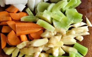 四川泡菜怎么做_正宗四川泡菜做法步骤