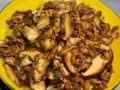 香菇怎么做好吃_家常香菇炒肉做法