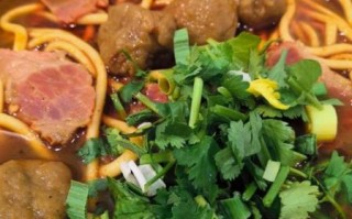 牛肉丸子面怎么做_家常牛肉丸子面做法窍门 牛肉丸子面怎么做_家常牛肉丸子面做法窍门