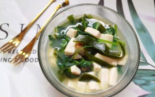 豆腐炖海带怎么做_豆腐炖海带需要焯水吗