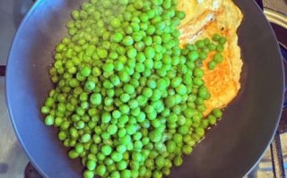 豌豆怎么炒好吃_豌豆的家常做法视频