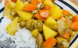 咖喱饭配菜有哪些_咖喱饭配菜怎么选