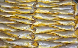 小黄花熏鱼怎么做好吃_小黄花熏鱼的做法步骤