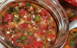 鲜辣椒怎么制作辣椒酱_辣椒酱做法