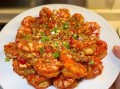 蒜蓉油焖大虾怎么做_蒜蓉油焖大虾的窍门
