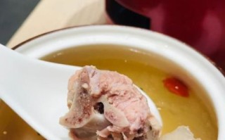 龙骨汤怎么炖好喝_龙骨汤简单做法