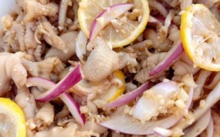 柠檬脱骨鸡爪怎么做_柠檬脱骨鸡爪的详细做法