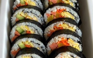 紫菜包饭怎么做_紫菜包饭的做法窍门