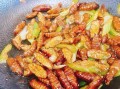 油炸蚕蛹的功效与作用_油炸蚕蛹的营养价值