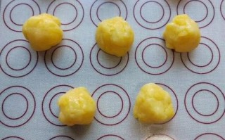 家常奶黄馅怎么做_奶黄馅不凝固怎么办