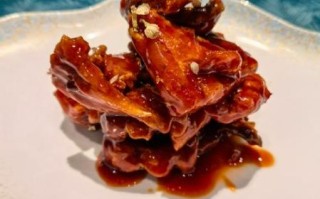 上海熏鱼正宗做法_如何做出外酥里嫩的口感