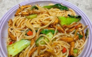 米粉怎么炒好吃_家常做法